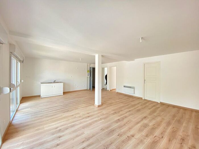 Appartement à louer - Hérin - 3 pièces - 2 chambres