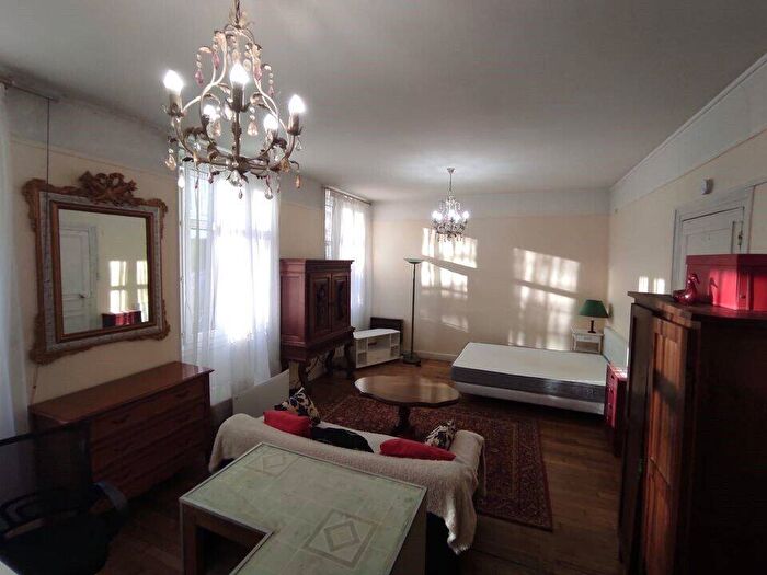 Appartement à louer - Centre Ville, Brétigny-sur-Orge - 1 pièce