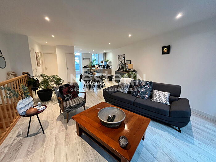 Appartement à louer - Locminé - 5 pièces - 3 chambres