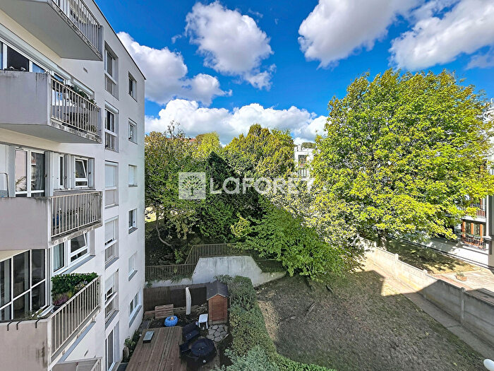 Appartement 3 pièces à louer à Chatou, Est