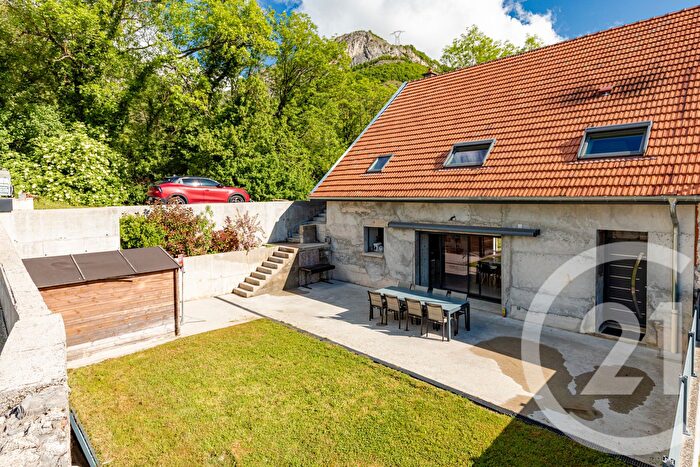 Le Gua - Maison 6 pièces à vendre