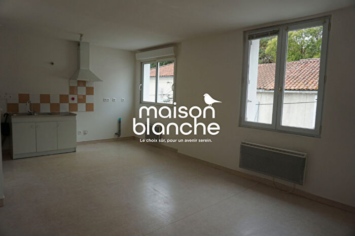 Appartement à louer - Aigrefeuille-dAunis - 3 pièces - 2 chambres