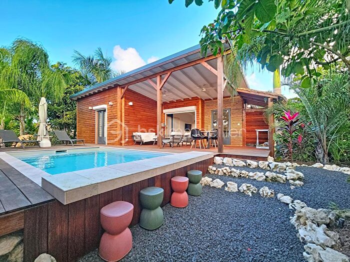 Maison à vendre - Saint-François - 3 pièces - 2 chambres