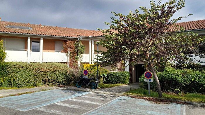 Appartement à louer - Auzeville-Tolosane - 4 pièces - 3 chambres