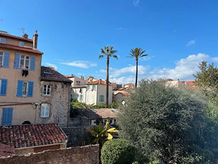 Appartement à vendre - Antibes, Coeur de ville - 2 pièces - 1 chambre