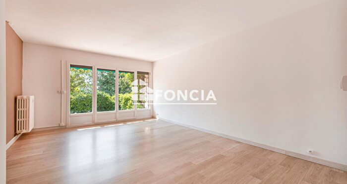 Appartement 3 pièces à Aix-en-Provence, Saint-Donat, Les Platanes, à vendre