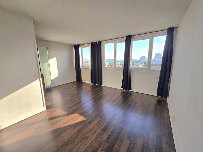 Centre, Nanterre - Appartement 1 pièce à louer