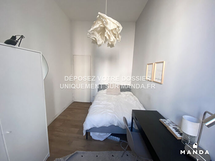 Appartement à louer - Marseille er , Noailles - 6 pièces - 5 chambres