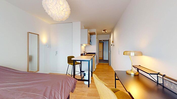 République, Clermont-Ferrand : Appartement 1 pièce à louer