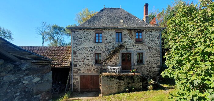 Maison à vendre - Najac - 6 pièces - 3 chambres