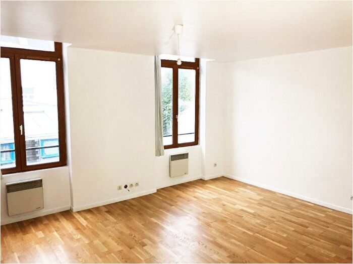 Appartement 1 pièce à Lille, Centre-ville, Euralille, à louer