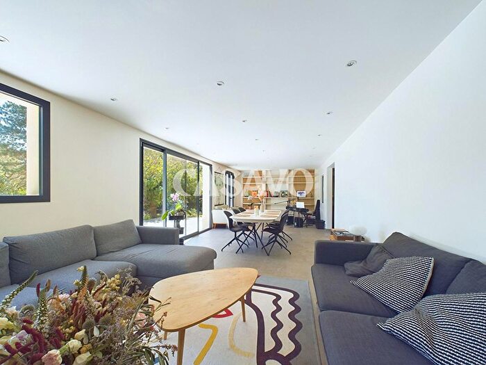 Maison à vendre - Aix-en-Provence, Saint-Donat, Les Platanes - 5 pièces - 4 chambres