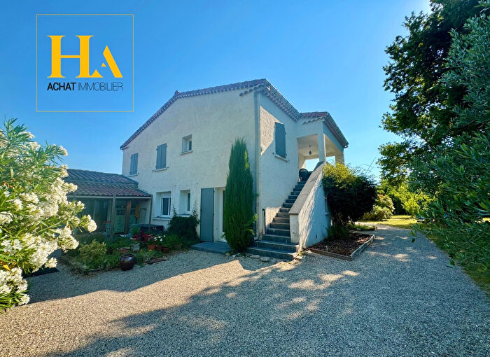 Maison à vendre - Charols - 10 pièces - 7 chambres