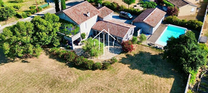 Maison à vendre - Lanas - 6 pièces - 4 chambres