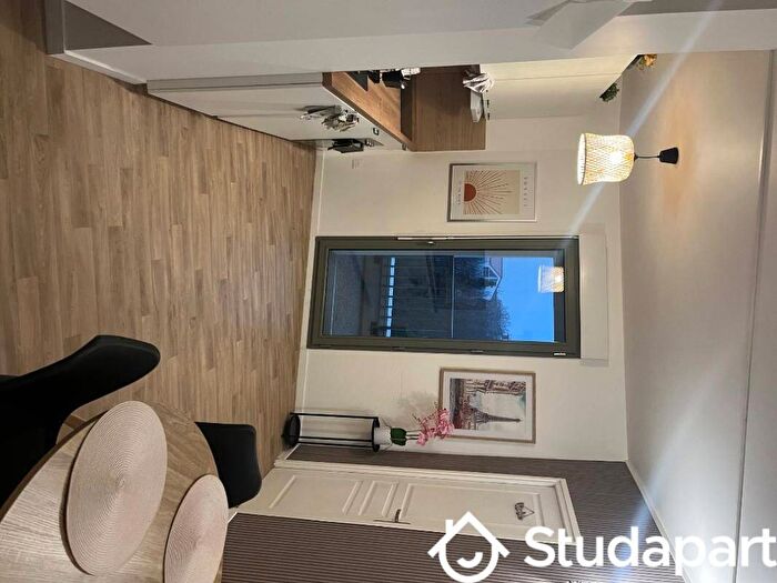 Appartement à louer - Le Vieux Stains-Bordes - 1 pièce - 1 chambre