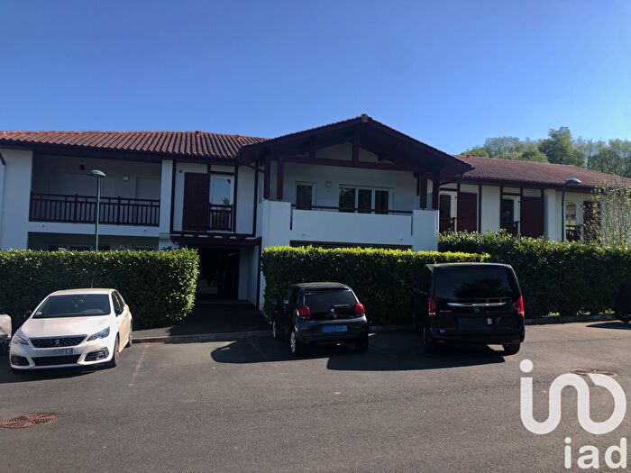 Appartement à vendre - Saint-Pée-sur-Nivelle - 3 pièces - 2 chambres