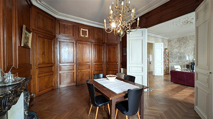 Nantes, Centre-ville : Appartement 6 pièces à vendre