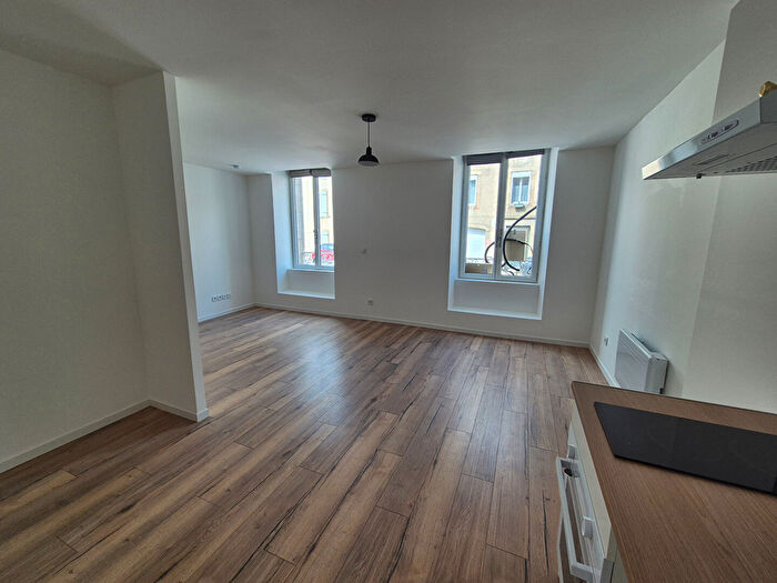 Labastide-Rouairoux - Appartement 1 pièce à louer