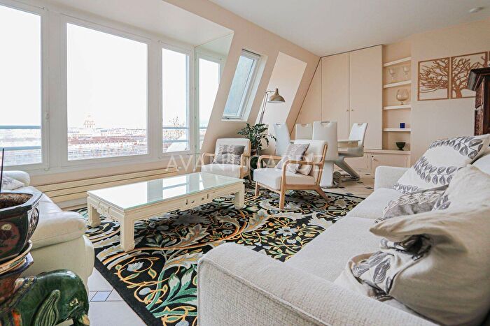 Appartement à louer - Dupleix-Motte Picquet, Paris ème arrondissement - 3 pièces - 3 chambres