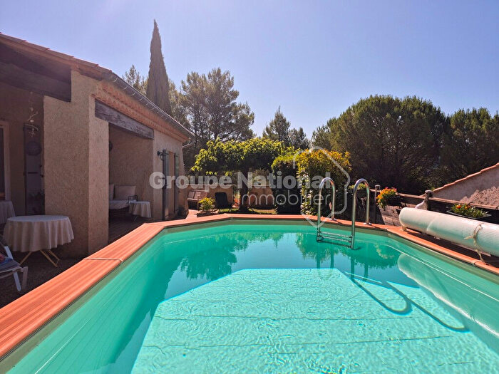 Maison à vendre - Gréoux-les-Bains - 7 pièces - 5 chambres