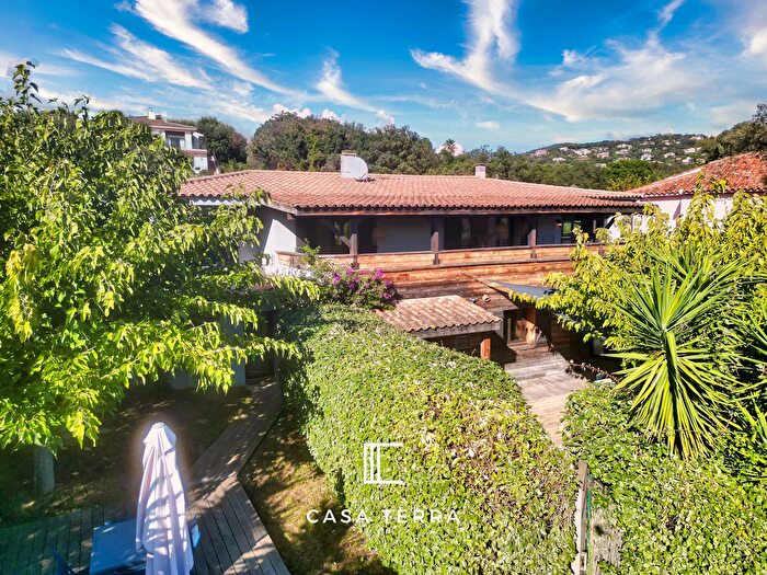 Maison à vendre - Porto-Vecchio - 11 pièces - 8 chambres