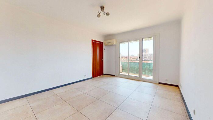 Bon secours, Marseille 14ème arrondissement : Appartement 3 pièces à louer