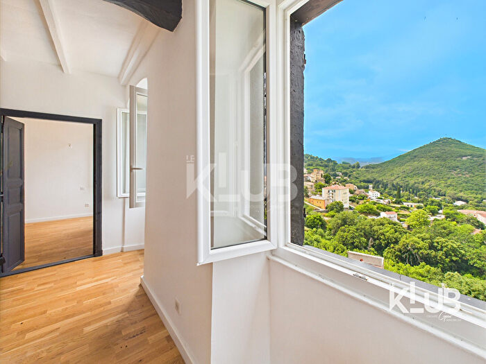 Appartement à vendre - Saint-Florent - 4 pièces - 3 chambres