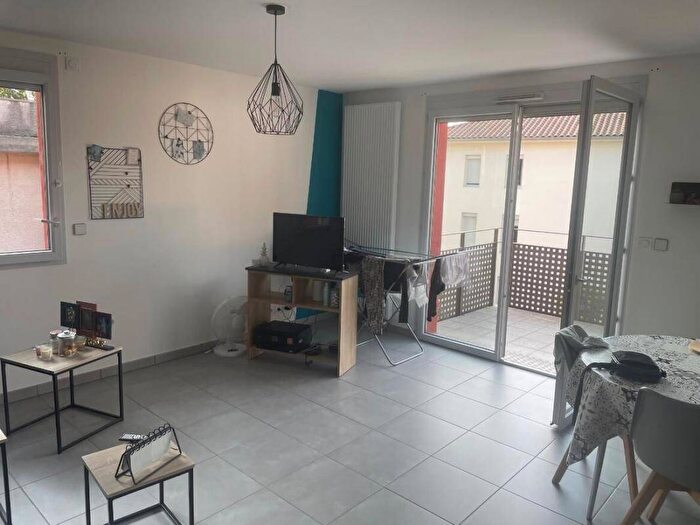 Centre et Sud Est, Viriat : Appartement 2 pièces à louer