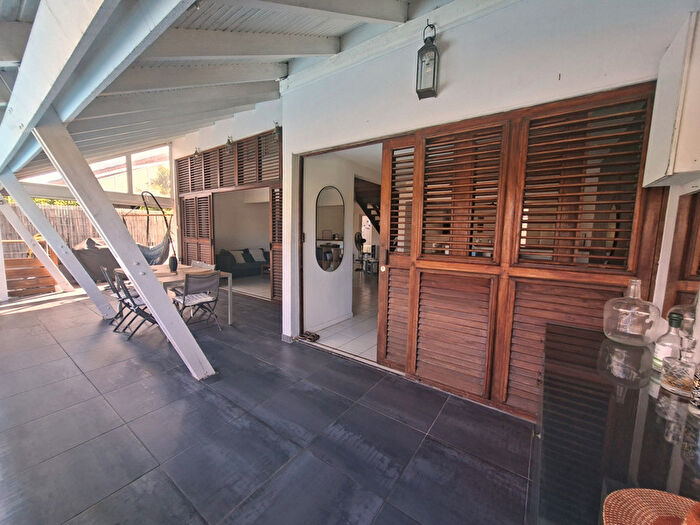 Maison à vendre - Sch lcher, Schoelcher - 5 pièces - 4 chambres