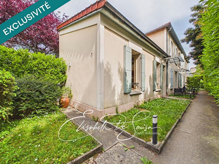 Maisons-Alfort, Centre-ville : Appartement 2 pièces à vendre