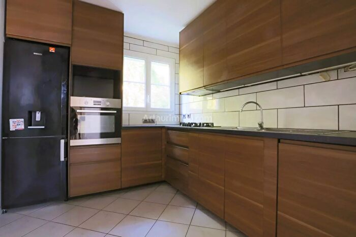 Appartement à louer - Montlhéry - 3 pièces - 2 chambres