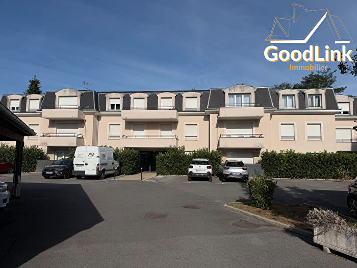 Appartement 4 pièces à Cesson, à vendre