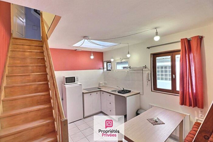 Centre Ville, Achères : Appartement 2 pièces à louer