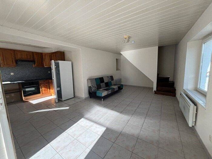 Maison à louer - Guitalens-LAlbarède - 3 pièces - 2 chambres