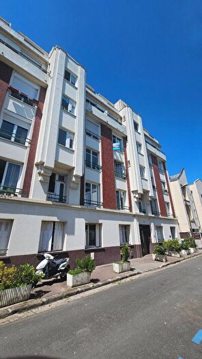 Voltaire-Grésillons, Asnières-sur-Seine : Appartement 1 pièce à louer