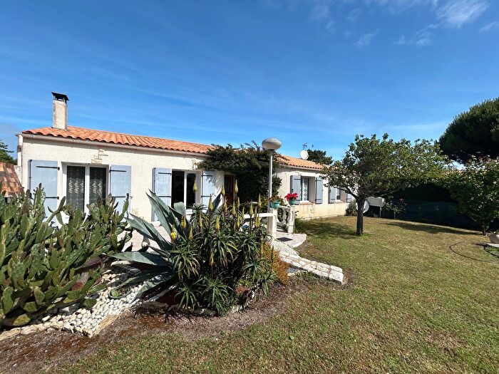 Maison à vendre - Saint-Denis-dOléron - 6 pièces - 3 chambres