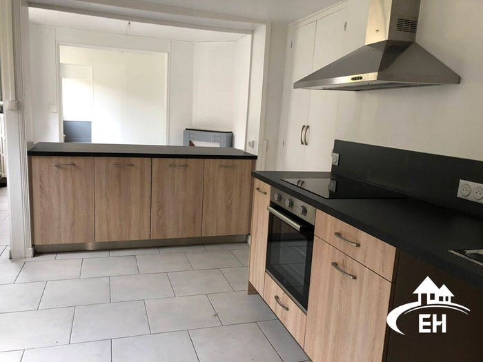 Maison 5 pièces à L'Aigle Est, à louer
