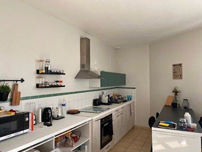 Appartement à louer - Thilouze - 3 pièces - 2 chambres