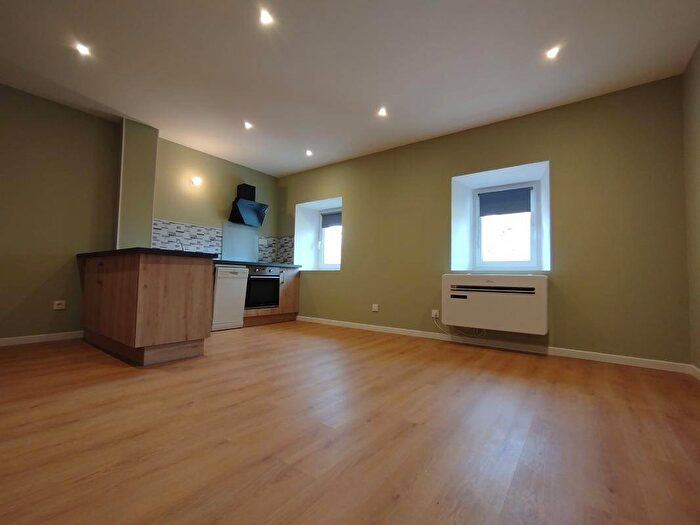 Appartement à louer - Joyeuse - 3 pièces - 2 chambres