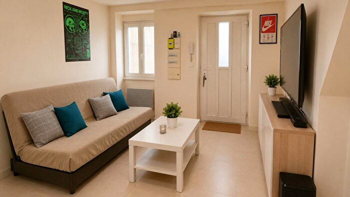 Champigny-sur-Marne, Centre-ville, Coteaux : Appartement 2 pièces à vendre