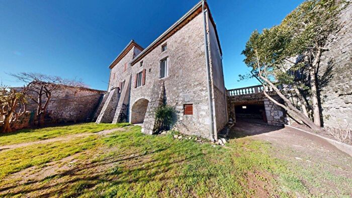 Maison 3 pièces à louer à Saint-Alban-Auriolles