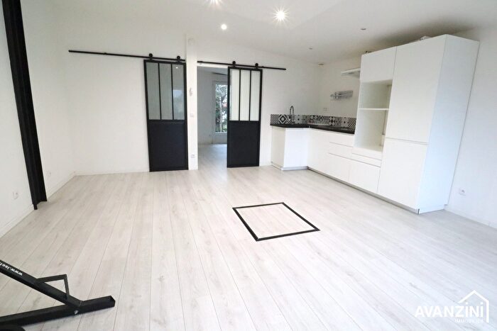 Maison à louer - Coulommes - 2 pièces - 1 chambre