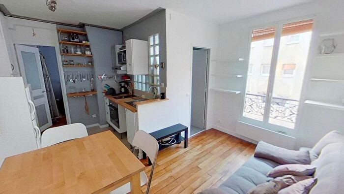 Appartement à louer - La Chapelle-Marx Dormoy, Paris ème arrondissement - 2 pièces - 1 chambre