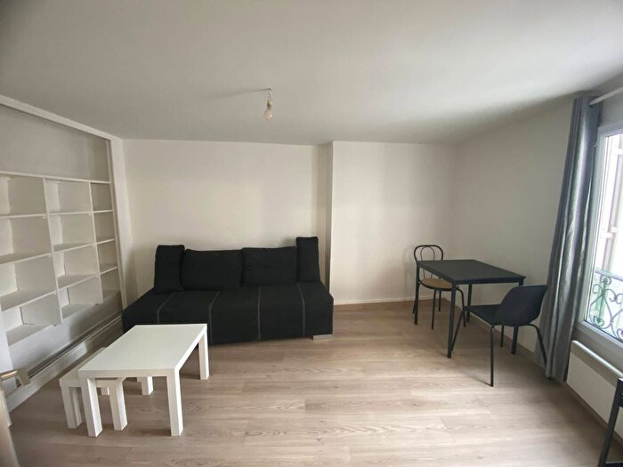 Appartement 1 pièce à louer à Cambronne-Garibaldi, Paris 15ème arrondissement