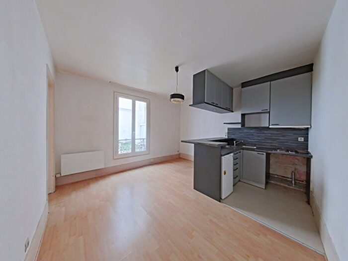 Appartement à vendre - Paris e , Plaine, Lagny - 2 pièces - 1 chambre