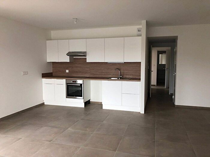 Appartement 3 pièces à louer à Vassieux, Caluire-et-Cuire