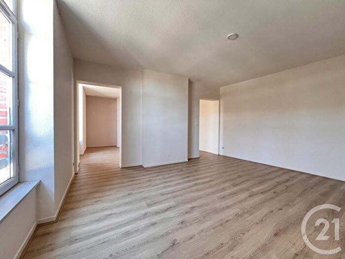 Appartement à louer - Albi, Centre-ville - 4 pièces - 3 chambres