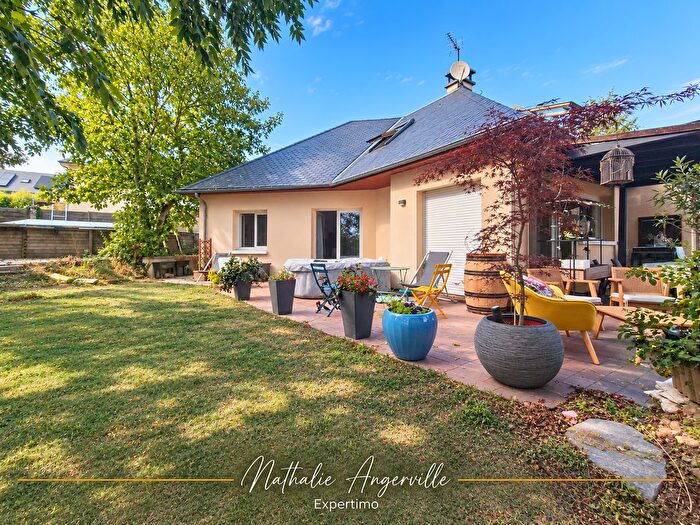 Comps-la-Grand-Ville : Maison 7 pièces à vendre
