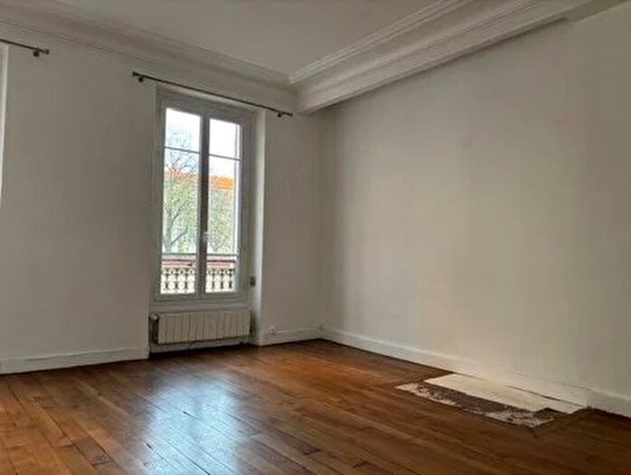 Appartement à louer - Paris e , Vallée de Fecamp - 2 pièces - 1 chambre