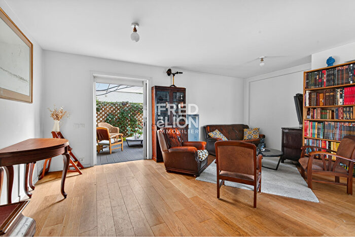 Appartement à vendre - Paris e , Bel-Air, Sud - 4 pièces - 2 chambres